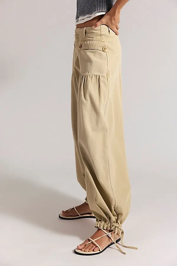We The Free Lotus Balloon Jeans - Neutral