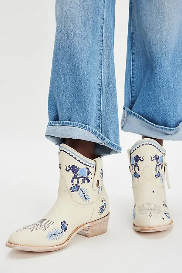 MEXICANA Embroidered Ankle Boots