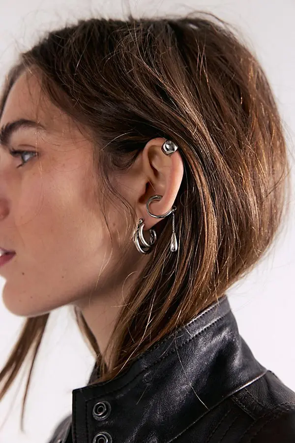 Free People Mari Ear Cuff Set With Teardrop Detail - Silver