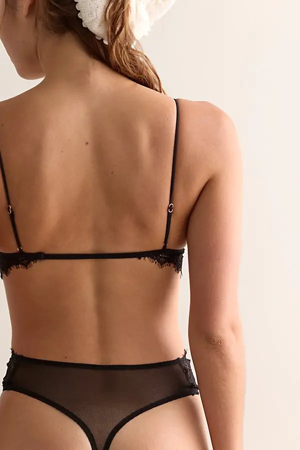 INTIMATELY Lacebound High-rise Thong At - Black