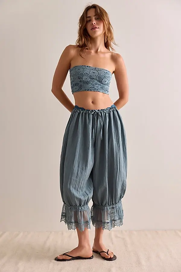 INTIMATELY Textured Floral Bandeau
