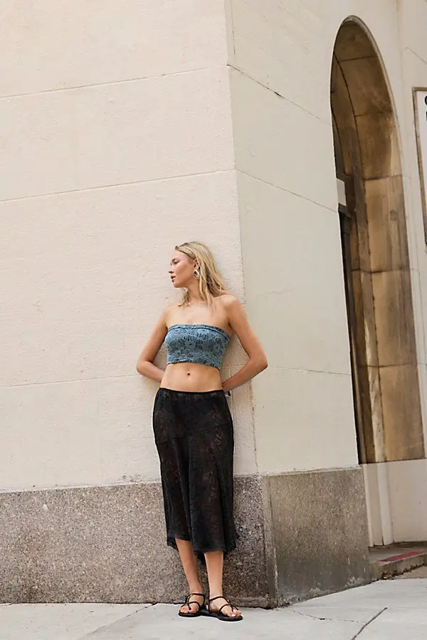INTIMATELY Textured Floral Bandeau