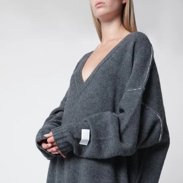 MAISON MARGIELA Mélange V-neck Knit Sweater