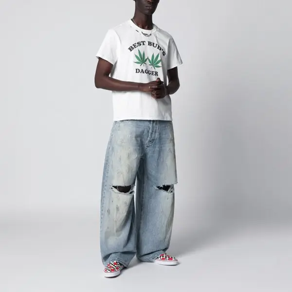 DAGGER Best Bud's" Distressed T-shirt