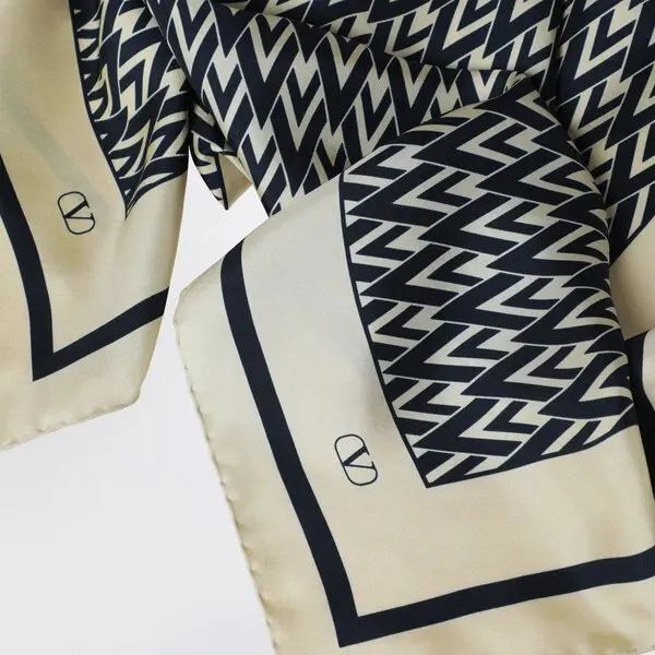 Valentino Garavani Toute La V Silk Scarf