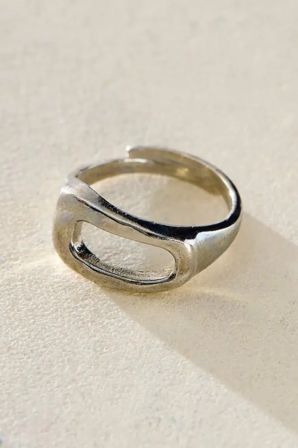 Free People Heart Of Toe Ring - Grey Pattern