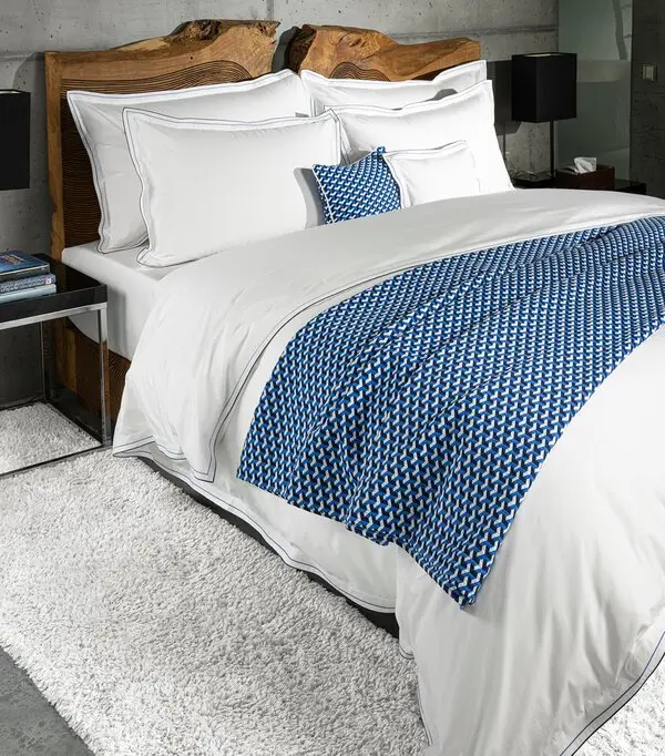 CELSO DE LEMOS Jacquard Tea Bedspread - Blue