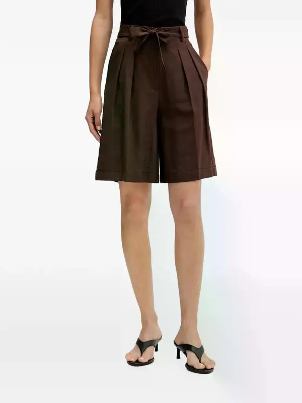VICOLO Pleated Belted Shorts