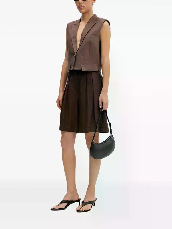 VICOLO Pleated Belted Shorts