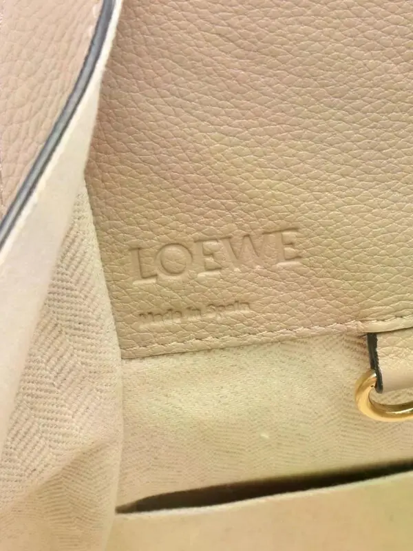 Loewe Hammock Calf Leather Handbag - Neutrals