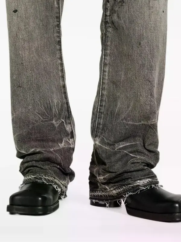 Mastercraft Union Distressed Paint-splatter Jeans