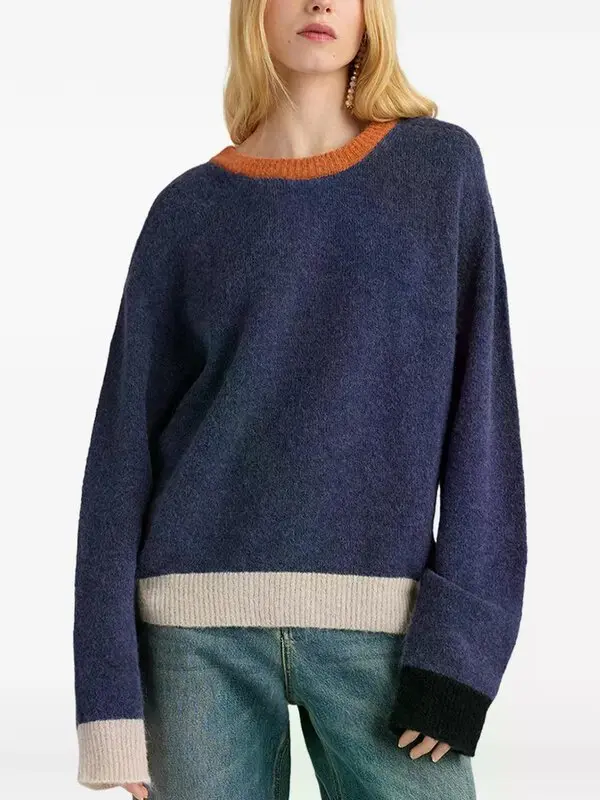 Momoni Clover Crew-neck Sweater