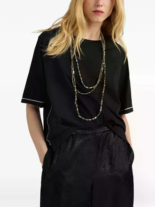 Momoni Iora Side-slit T-shirt