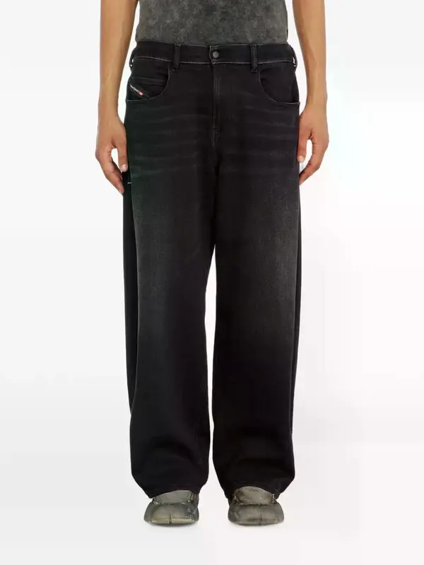 DIESEL® Relaxed Regular-waist 2097 Denim-m Joggjeans