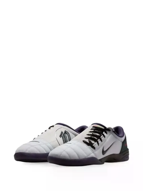 Nike Total 90 Sneakers