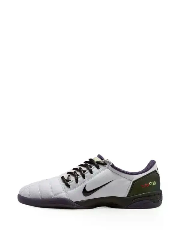 Nike Total 90 Sneakers
