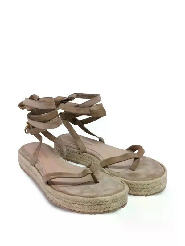 GIANVITO ROSSI Yasmine Raffia-trimmed Suede Sandals