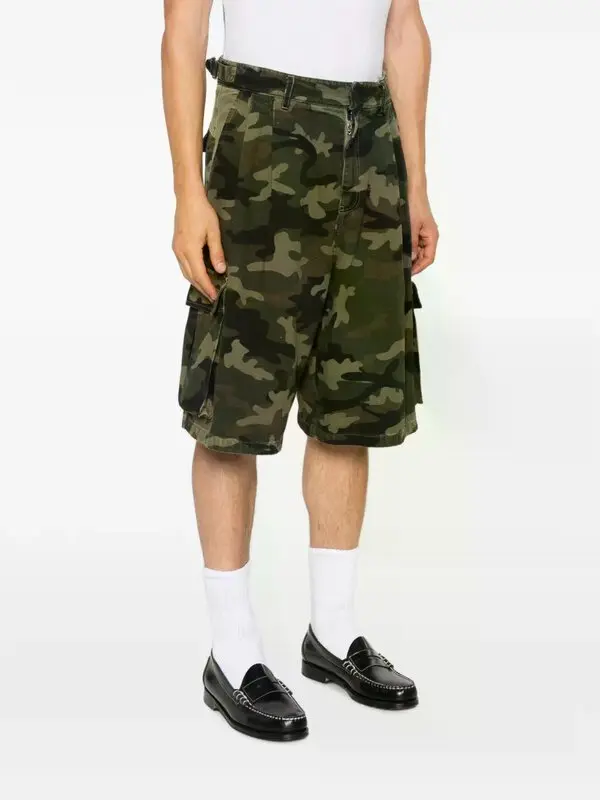 Patrizia Pepe Camouflage Print Cargo Shorts