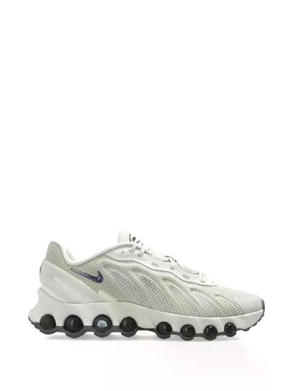 Nike Max Dn8 Sneakers