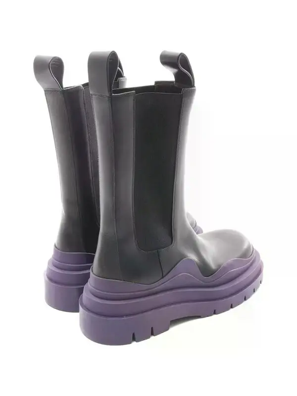 Bottega Veneta Leather Chelsea Boots With Purple Sole