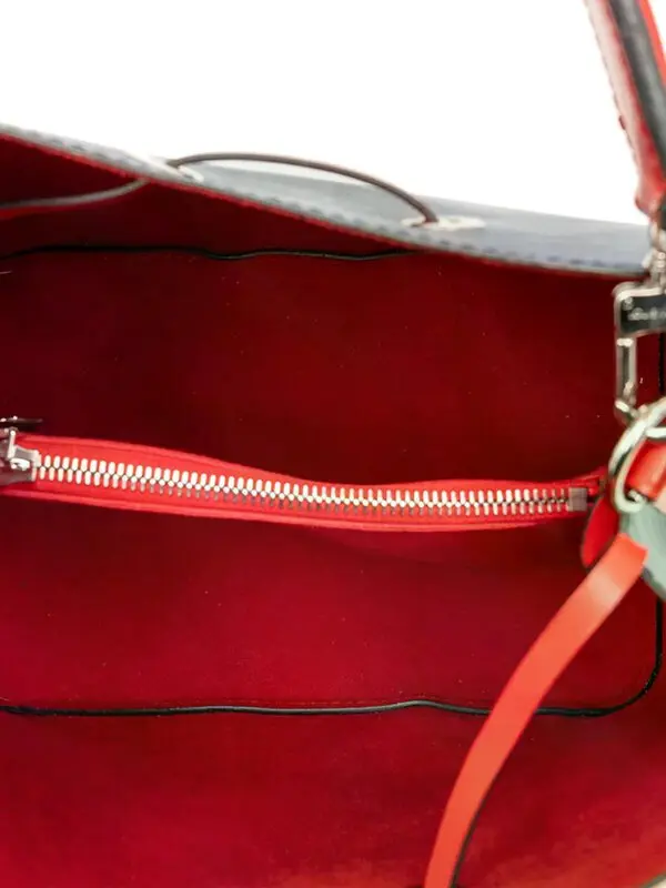 LOUIS VUITTON 2019 Epi Neonoe Mm Bucket Bag