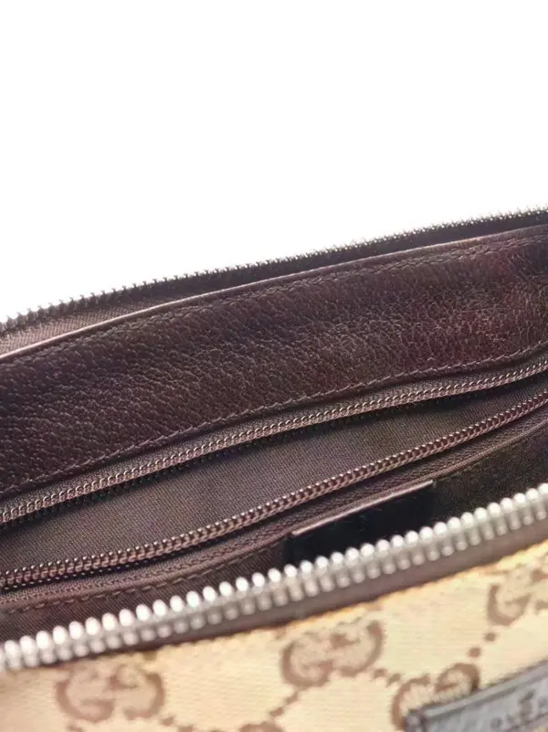 Gucci Gg Canvas Shoulder Bag