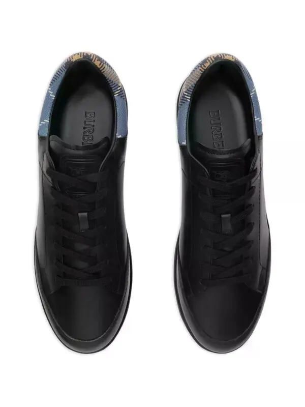 Burberry Set Leather Low Top Sneakers With Check Cuff