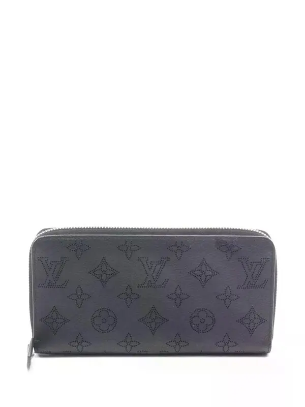 LOUIS VUITTON 2021s Zippy Mahina-leather Wallet - Black