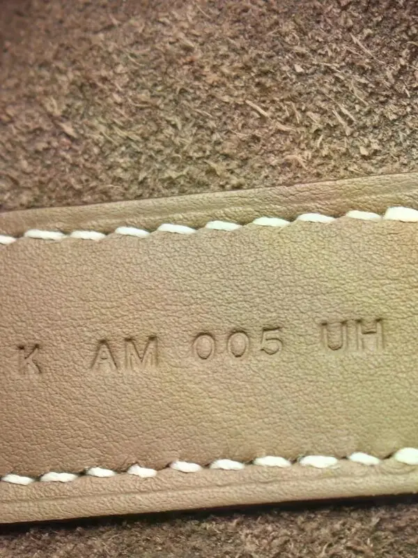 Hermès In The Loop 18" Handbag - Neutrals