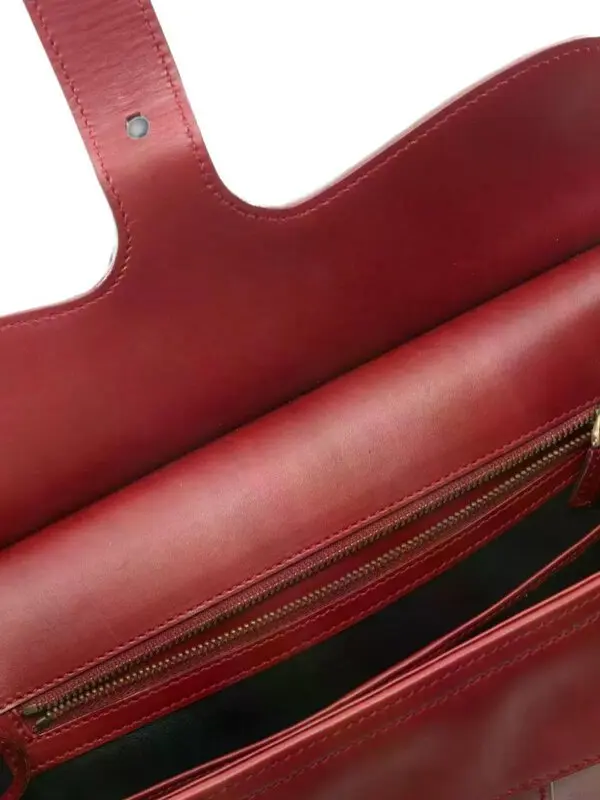 Gucci 2010s Leather Handbag With Buckle Detail
