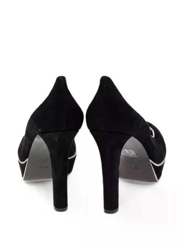Gucci Suede Round Toe Platform Pumps
