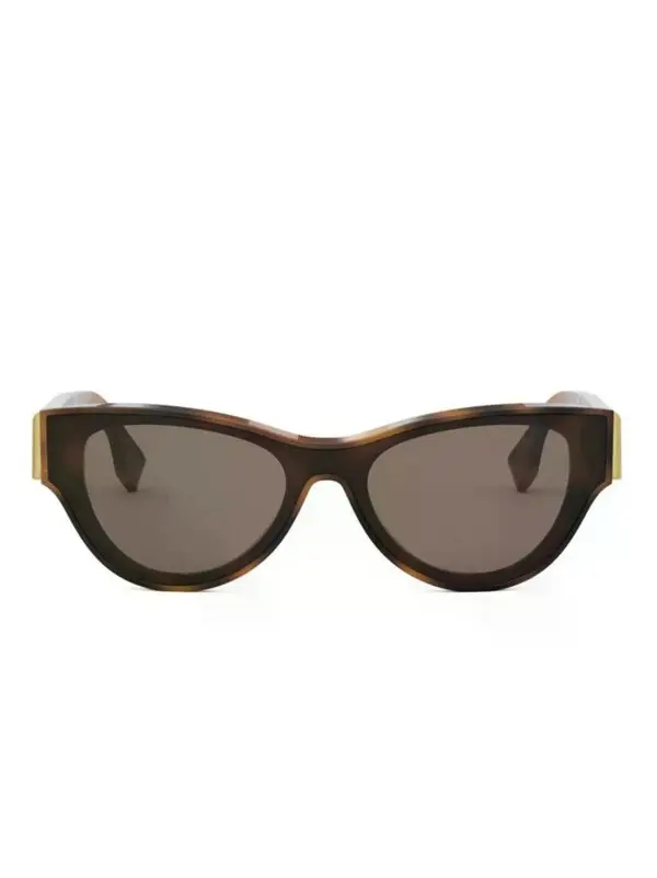Fendi Cat-eye Sunglasses With Logo Plaque - Brown