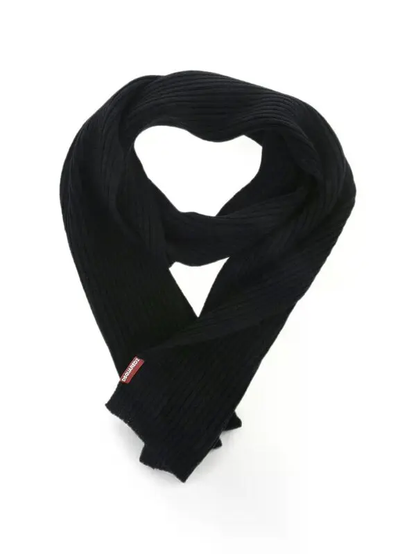 Dsquared2 Ribbed Wool Scarf And Beanie Set
