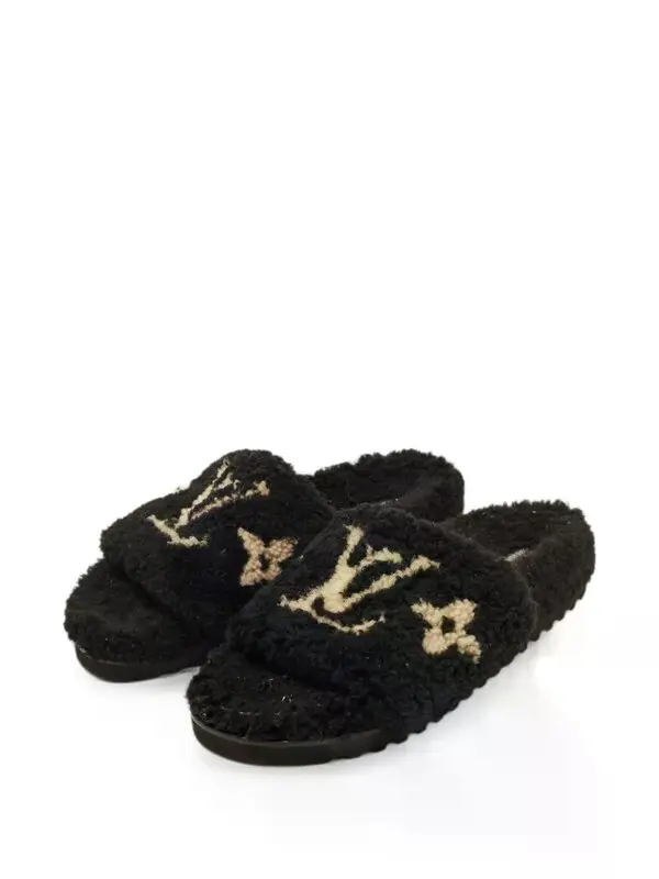 LOUIS VUITTON Paseo Monogram Shearling Slides