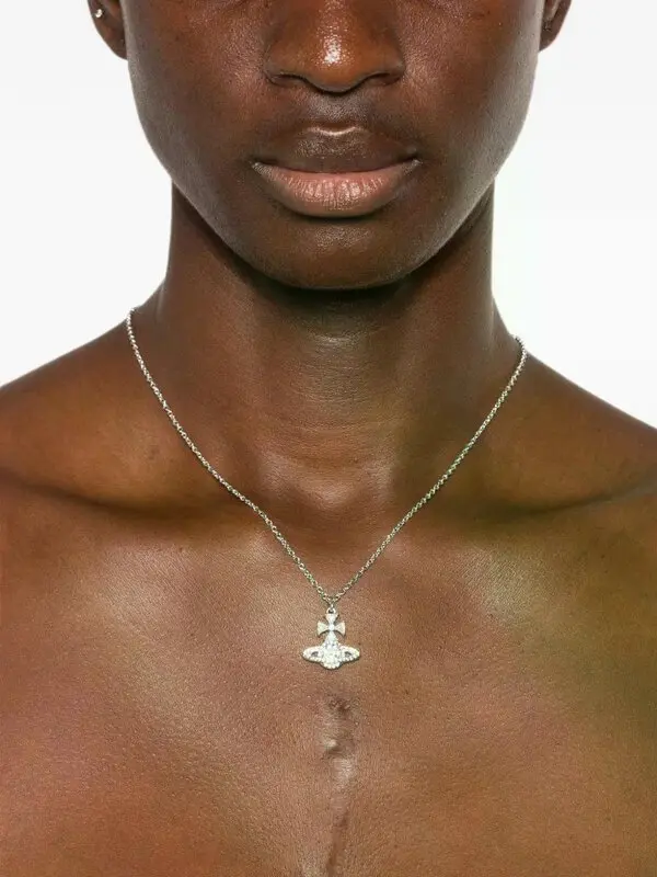VIVIENNE WESTWOOD Mila Orb Pendant Necklace - Silver