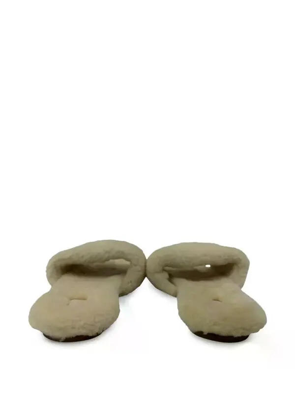 AeydĒ Shearling Slides