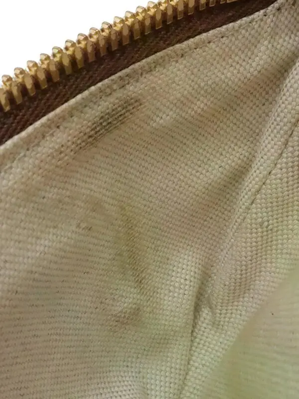 Gucci Gg Supreme Interlocking G Belt Bag - Neutrals