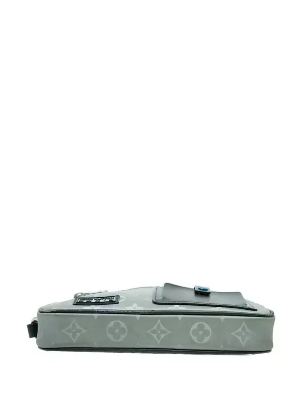 LOUIS VUITTON 2018 Monogram Satellite Alpha Clutch Bag - Grey