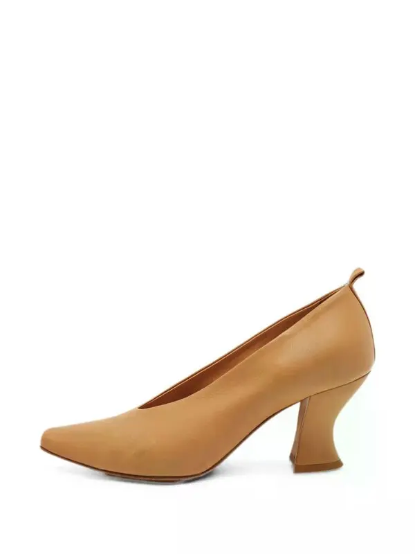 Bottega Veneta Almond Toe Leather Pumps - Neutrals