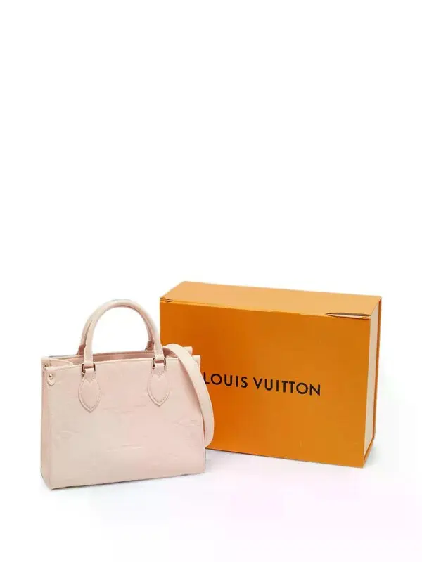 LOUIS VUITTON Monogram Giant Onthego Tote Bag - Pink