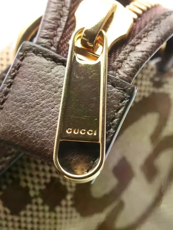 Gucci Jumbo Gg-canvas Messenger Bag