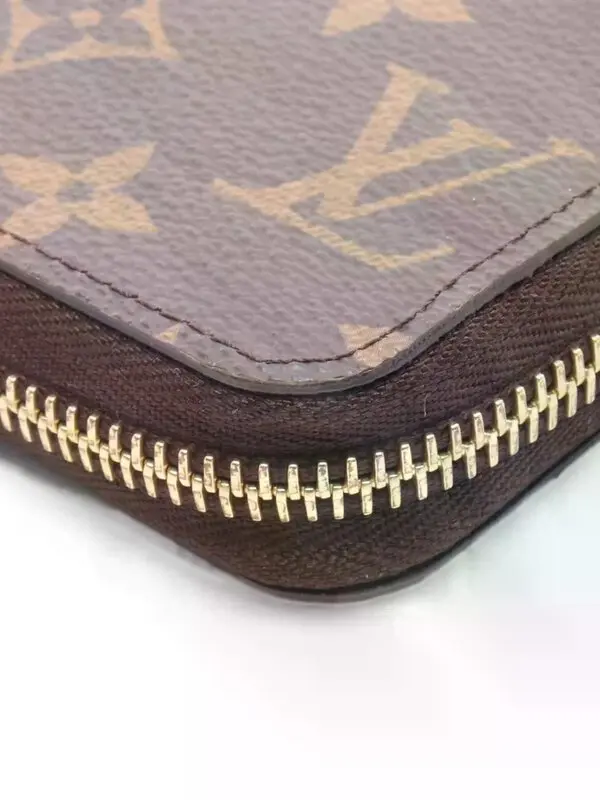 LOUIS VUITTON 2000s Zippy Monogram Wallet - Brown