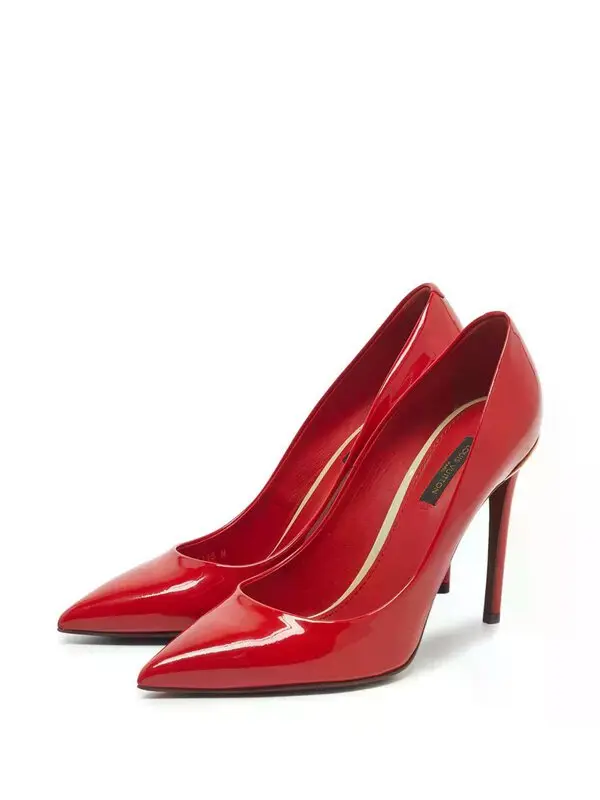 LOUIS VUITTON Eyeline Pointed-toe Pumps - Red