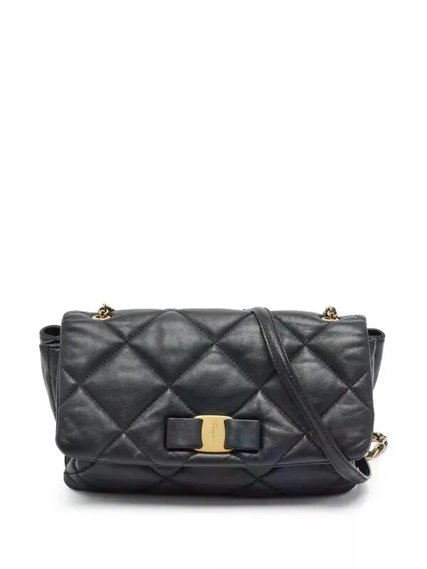 FERRAGAMO Vara Bow Quilted Shoulder Bag - Black