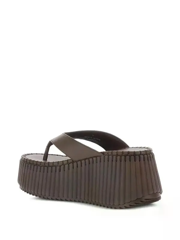 Chloé Nama Platform Thong Sandals - Brown