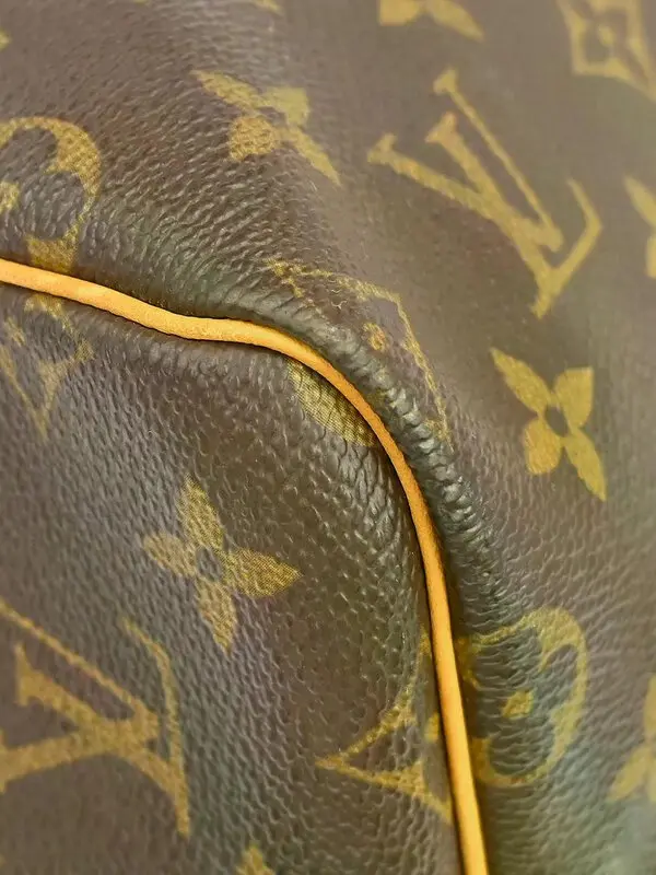 LOUIS VUITTON 1997 Monogram Keepall 55 Travel Bag