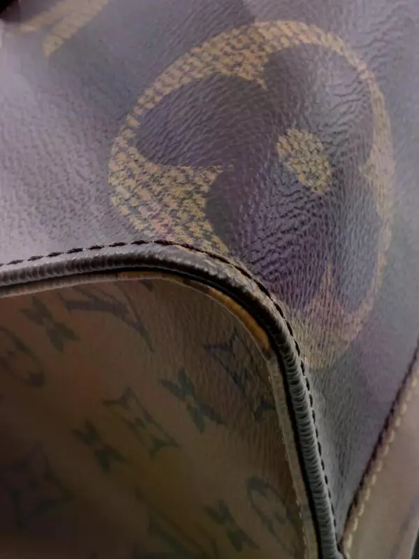 LOUIS VUITTON Monogram Tote Bag - Brown