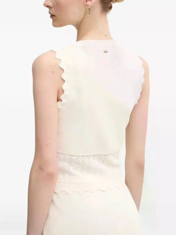 GAUDI Scalloped Trim Knit Top