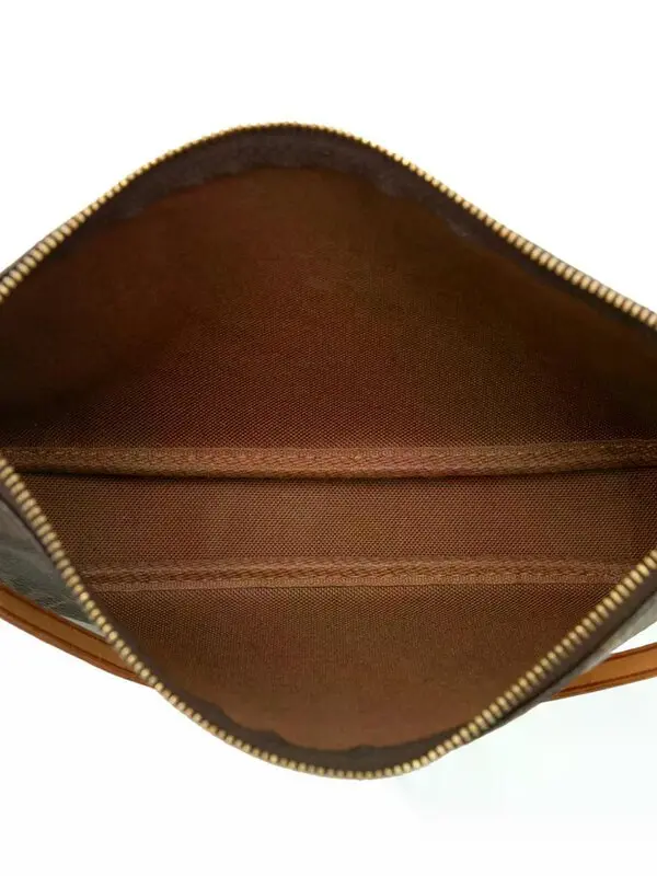 LOUIS VUITTON Monogram Pochette Accessoires Shoulder Bag - Brown