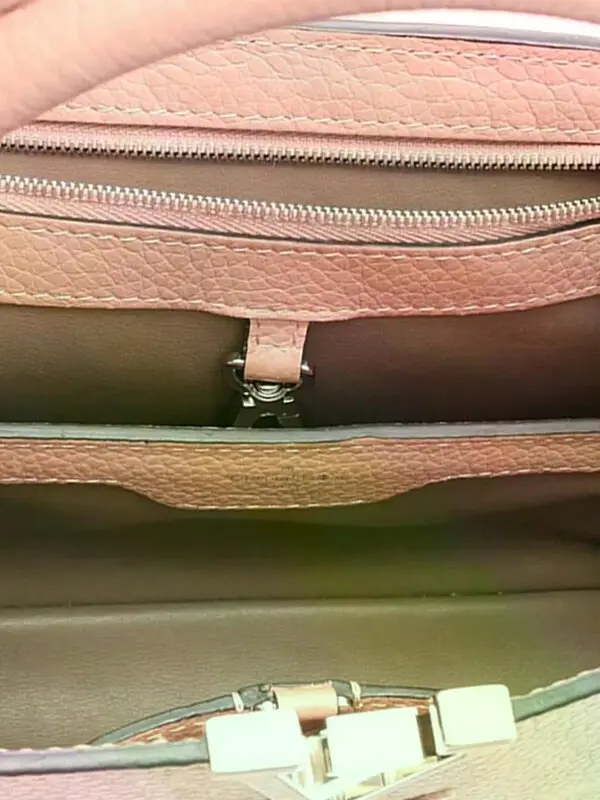 LOUIS VUITTON Capucines Pm Satchel - Pink